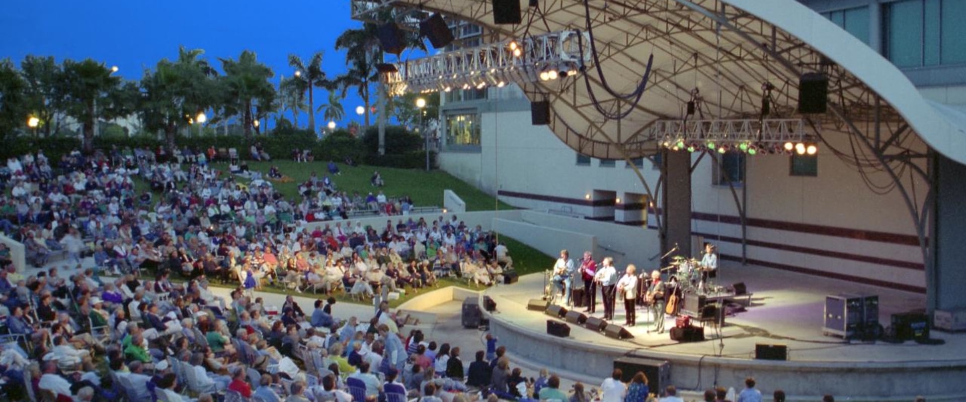 The Magic of Outdoor Amphitheaters in Palm Beach County, FL